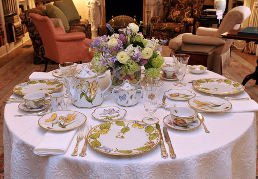 All About Anna Weatherley And Her Handpainted Porcelain Dinnerware ...