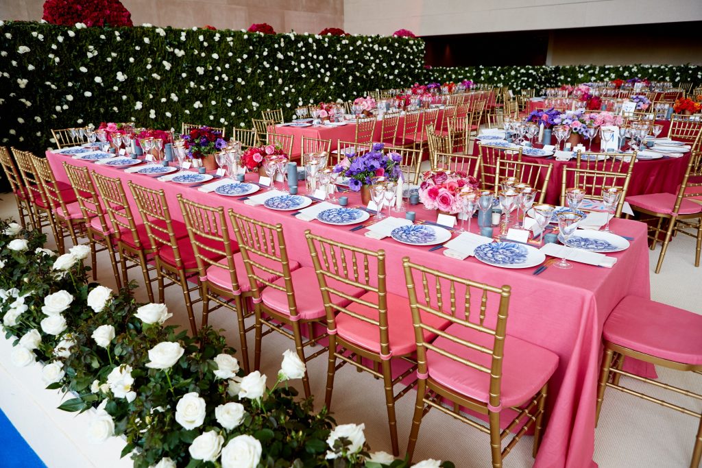 How To Create The Amazing $30,000 Met Gala Table Setting | Gracious Style